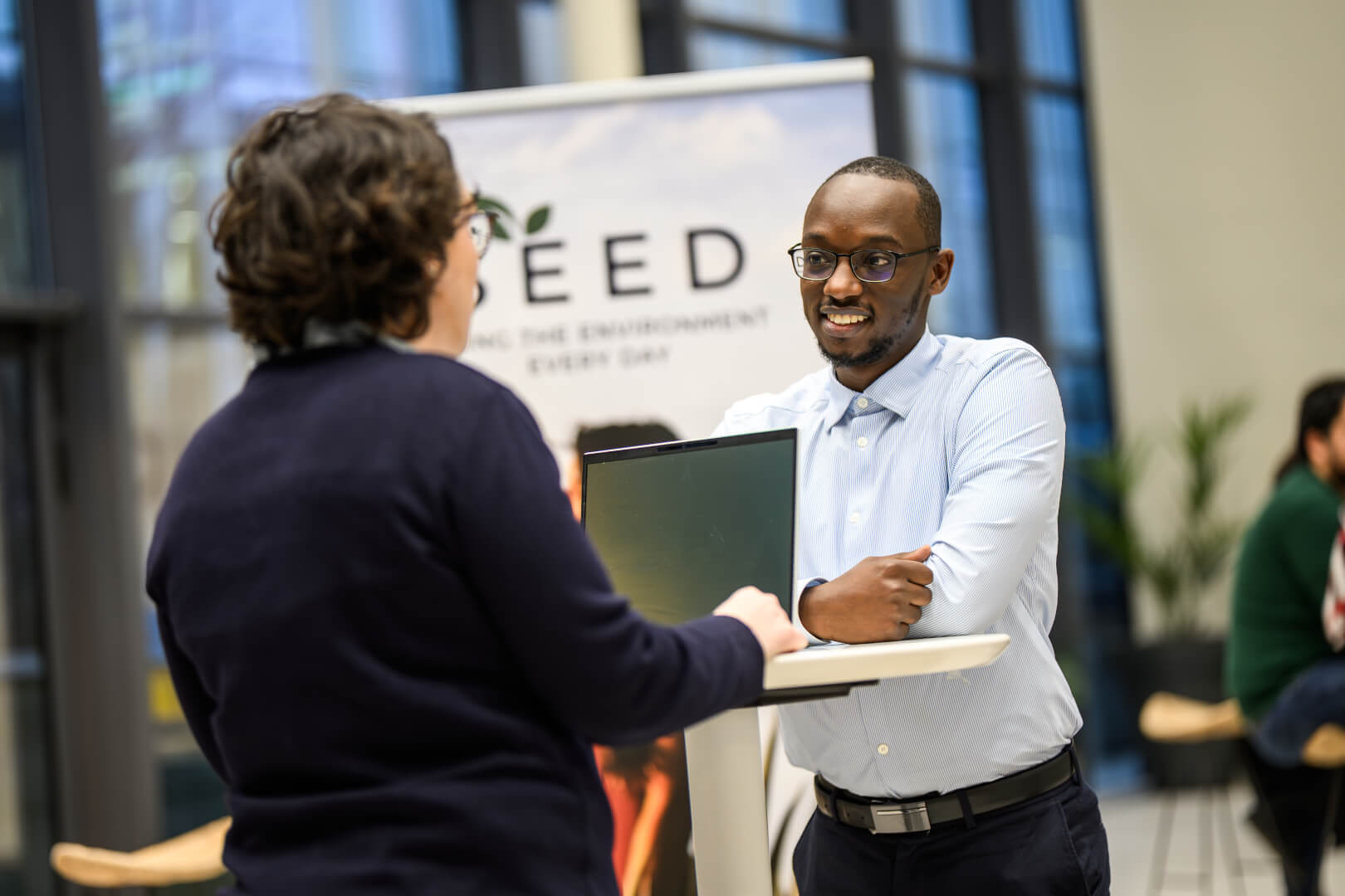 Have you ever wondered what a career at Accor’s Head offices is like?